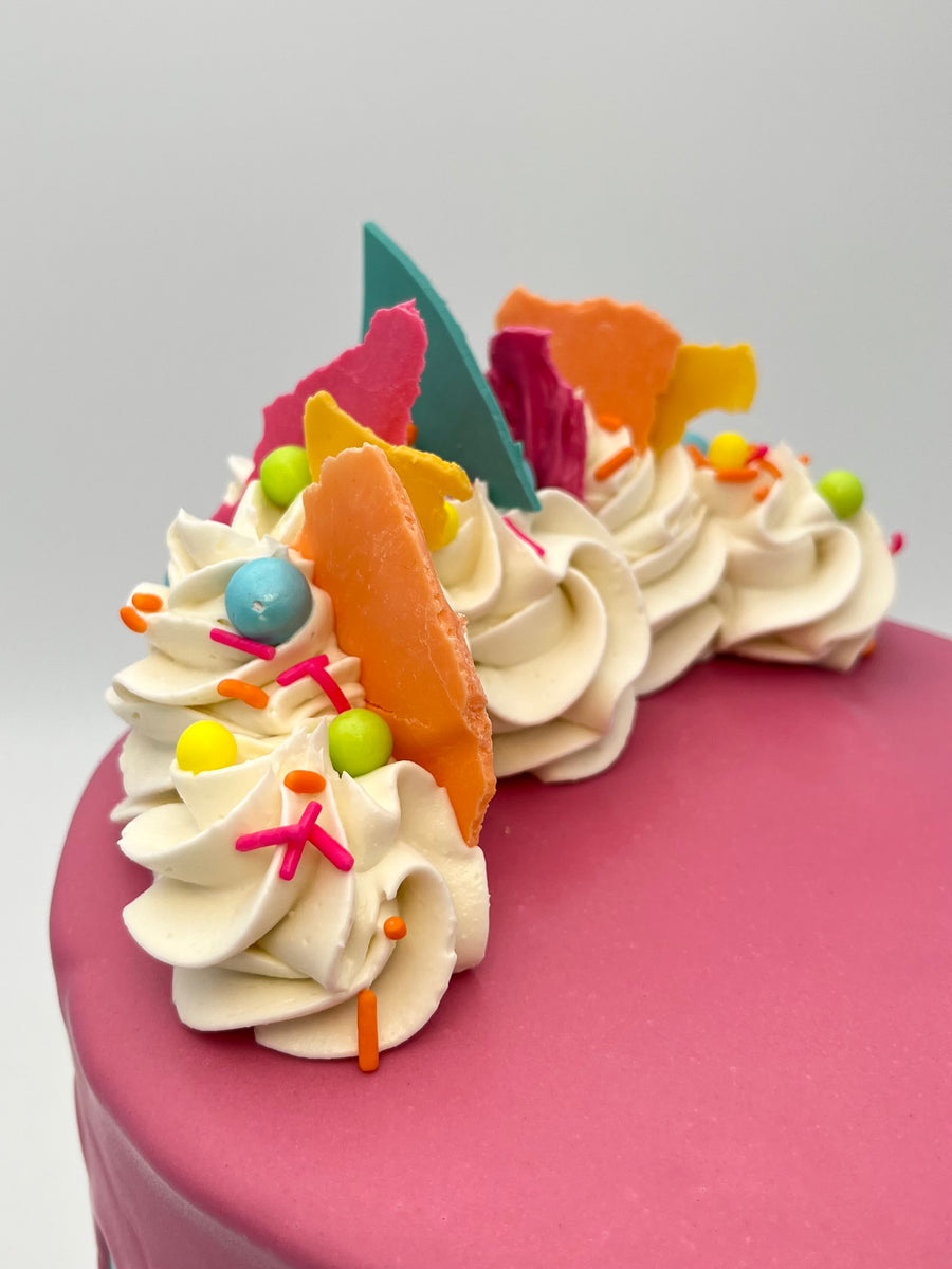 Paige's Signature Buttercream Cake – Paige's Bakehouse